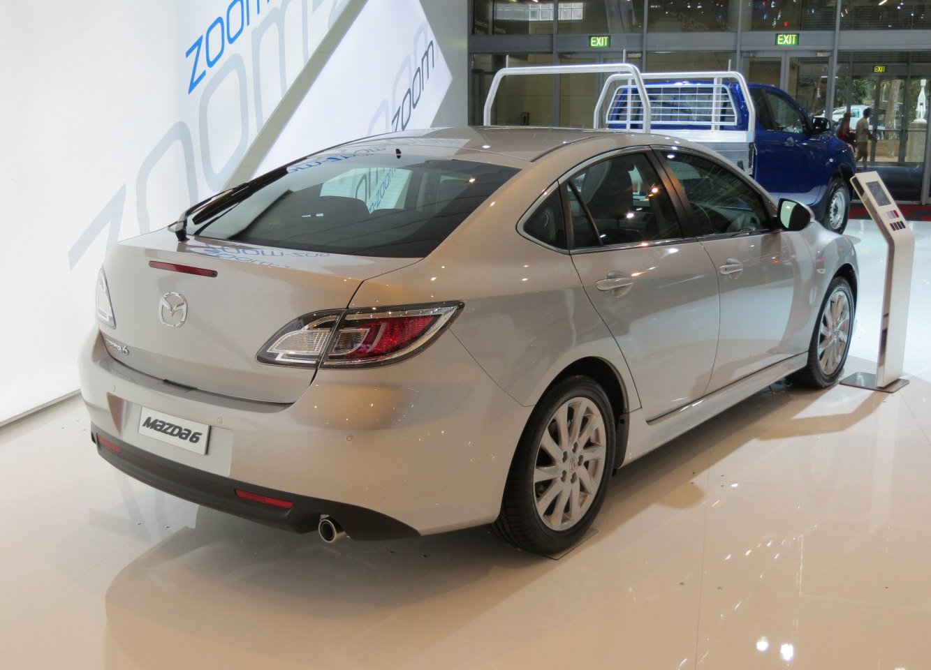 Mazda 6 technical specifications and fuel economy